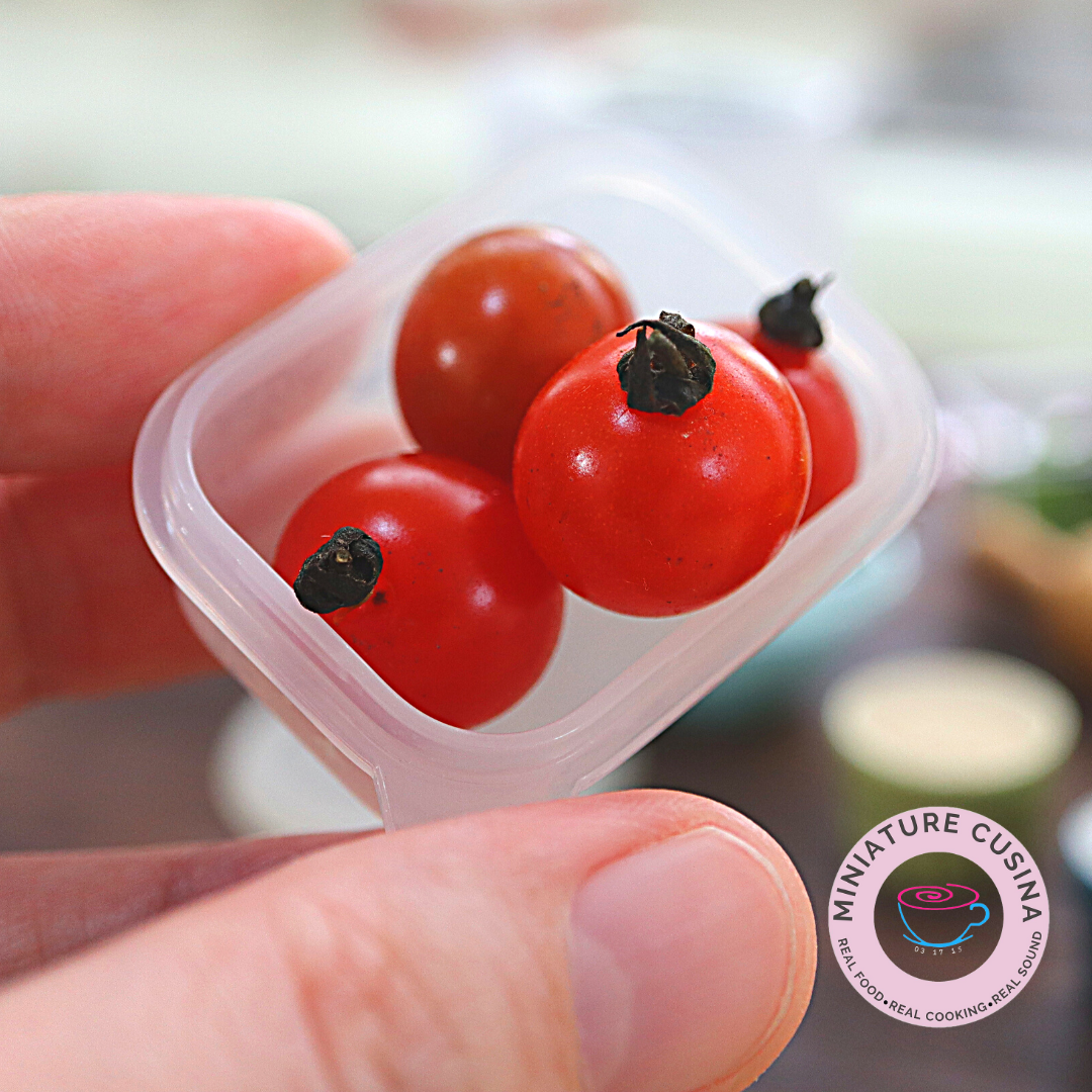 Miniature Tupperware Vintage Collection Frozen Yellow Lid [Keychain ...